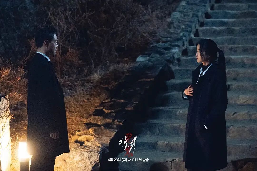 《恶鬼》女神新作，全程高能，韩剧终于来了部爆款！ - NetSmell